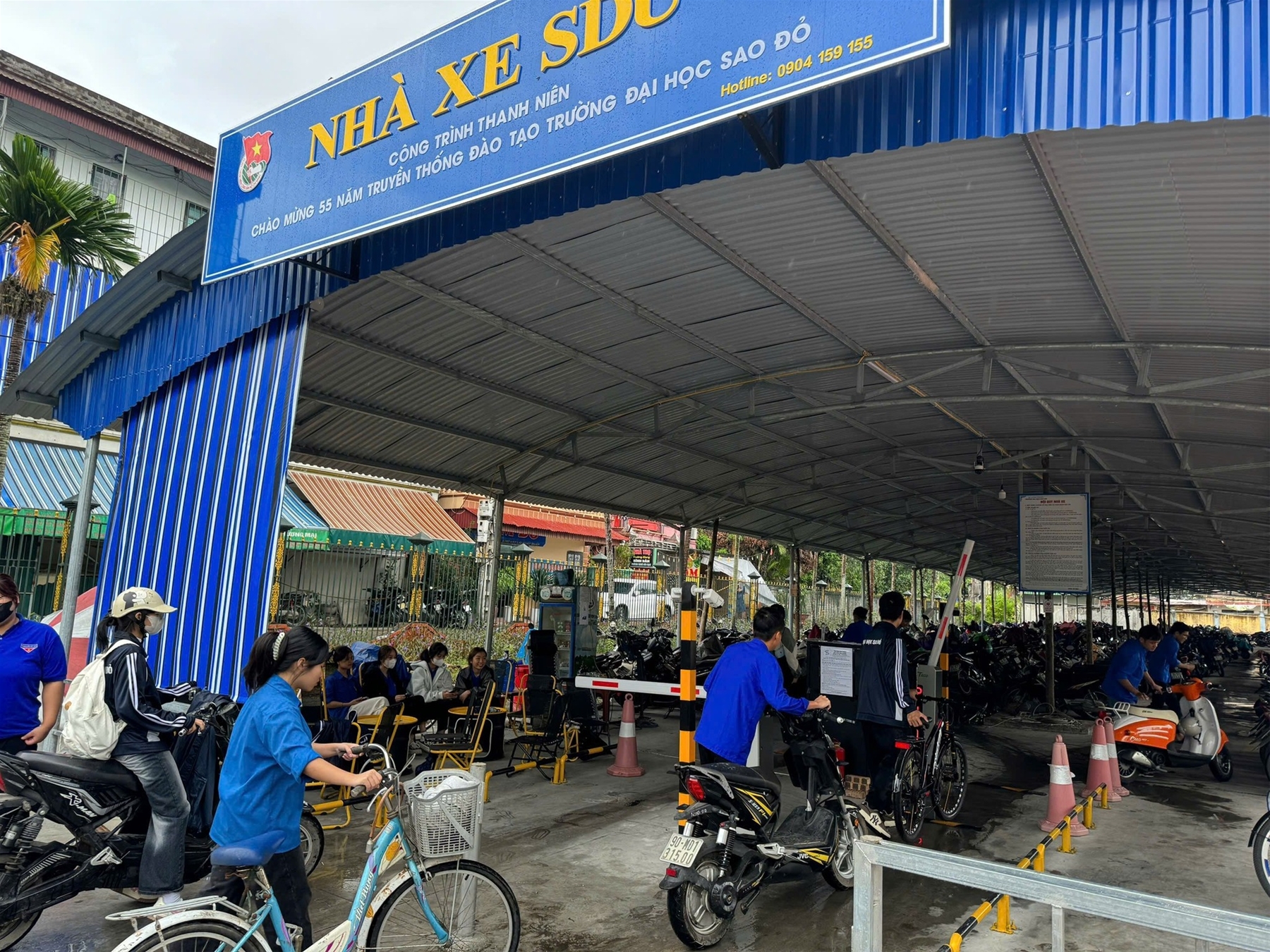 Trường Đại học Sao đỏ triển khai công trình thanh niên "Nhà xe sinh viên" năm 2024